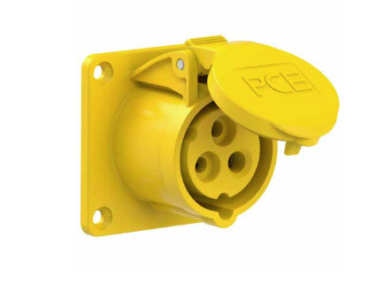 110V 16 Amp Surface Mounted Socket