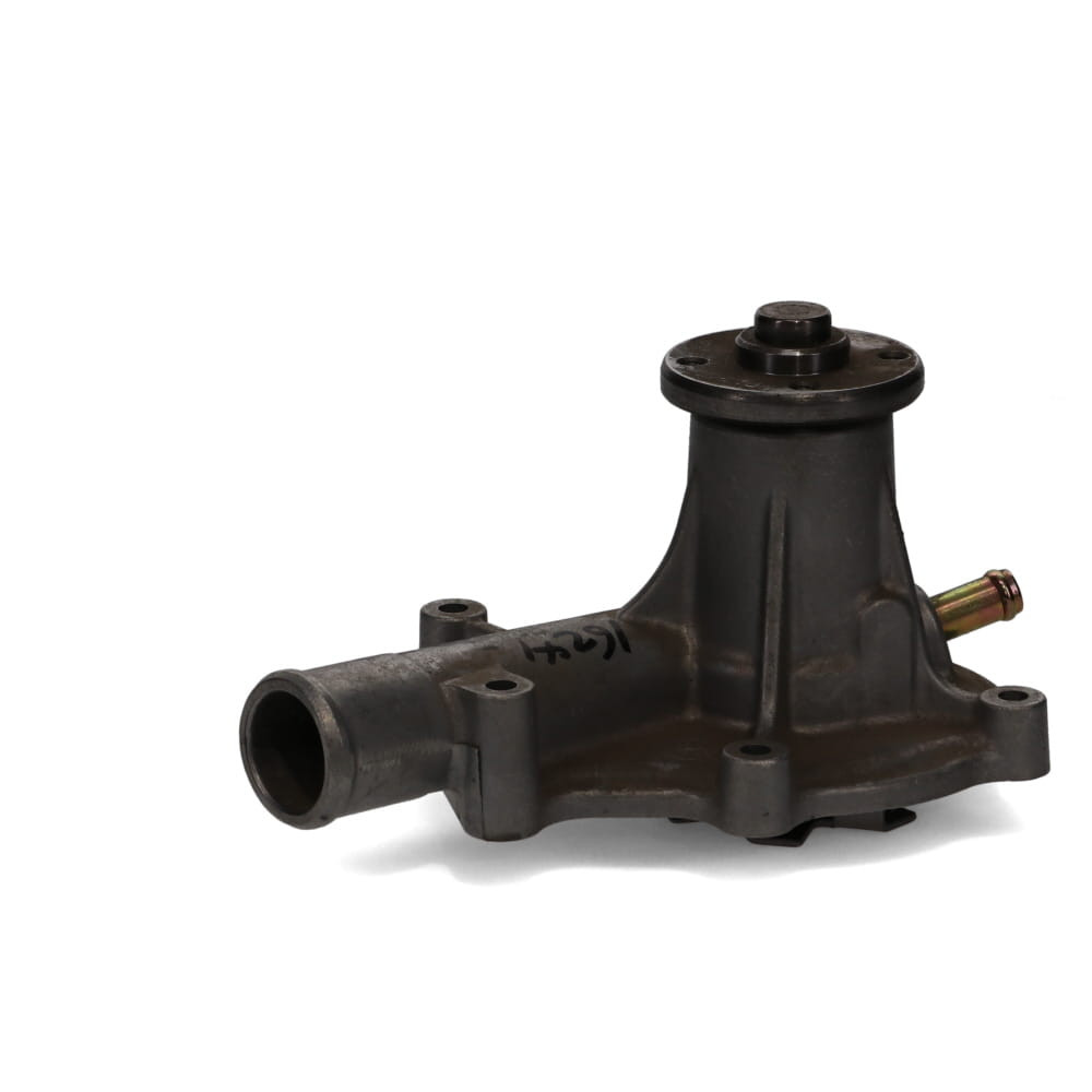 Water Pump Kubota D905 OEM: 16241-73034