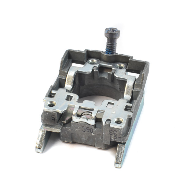 Bomag Fastening Flange OEM: 05762300 | Bomag Roller - Electrics | Buy ...