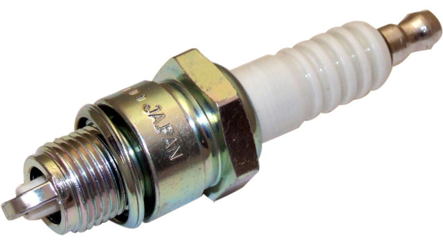 Champion RL95YC Spark Plug | Spark Plugs | Buy Spares Online